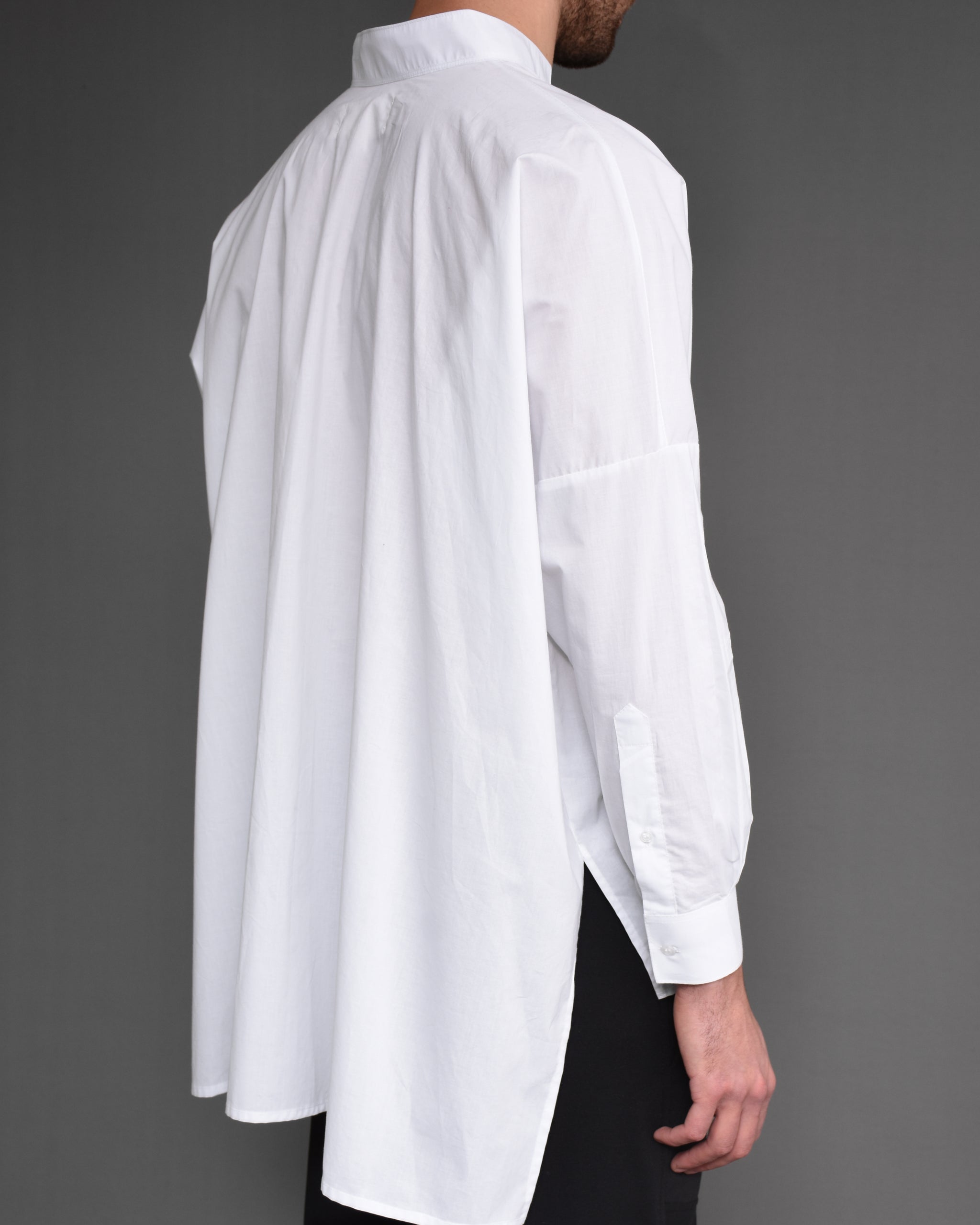 SQUARE CUT SHIRT (WHITE) – emergencyroombeirut